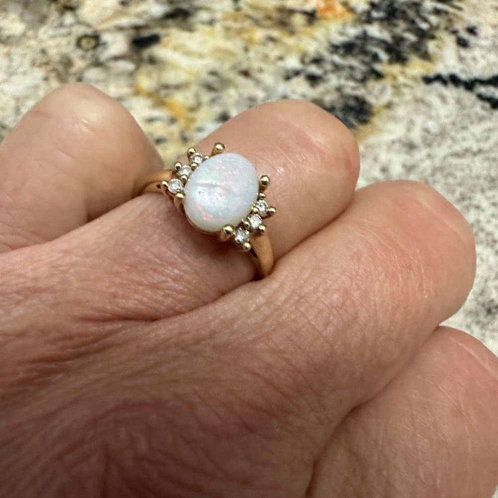 Opal Ring, Heart Setting Detail! - Gem